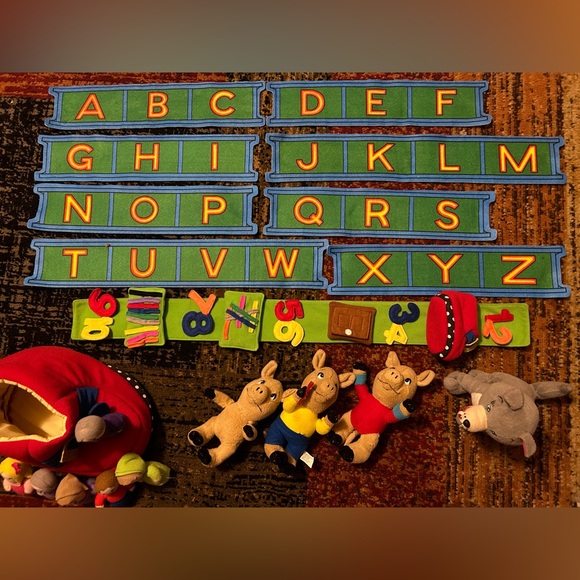 Toys | Preschool Delight Story And Poem Props And Brightly Colored Abcs ...